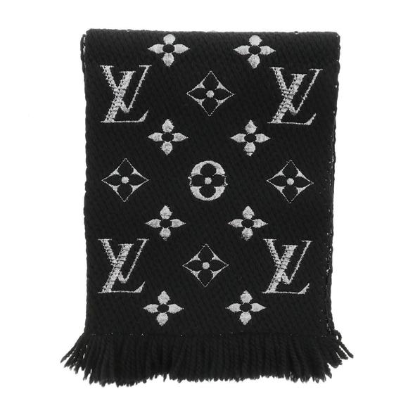 Louis Vuitton | Bags | Louis Vuitton Fashion Logomania Shine Muffler ...